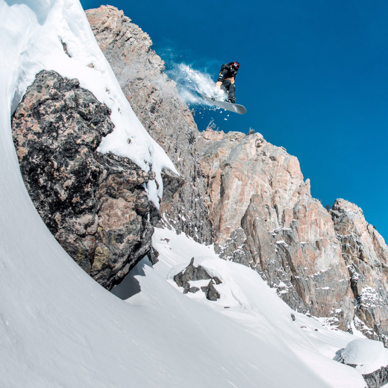 INTERVIEW – BLAKE PAUL 「気持ちや感覚を色濃く出せるような作品を作りたい」 | EPIC SNOWBOARDING ...