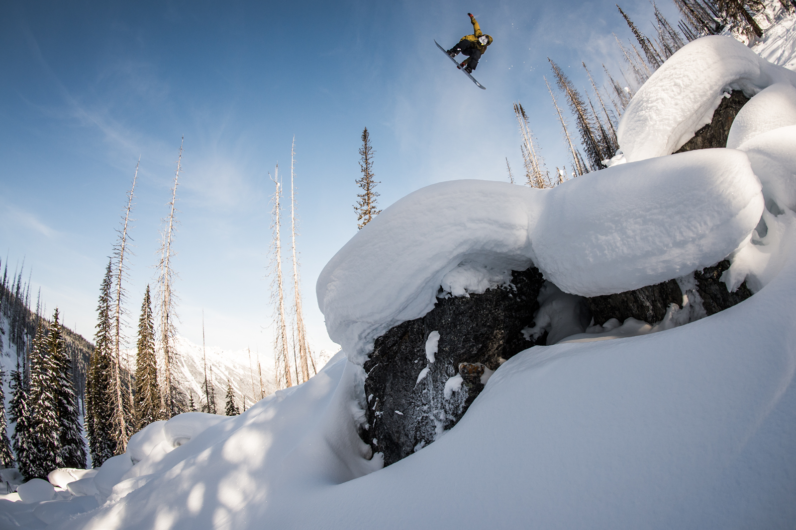 ARTHUR LONGO 「リアルだけを追い求めればいい」 | EPIC SNOWBOARDING MAGAZINE