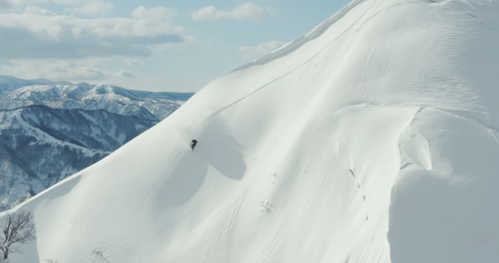 滑走欲を刺激するパウダームービー"YUKIGUNI" | EPIC SNOWBOARDING MAGAZINE